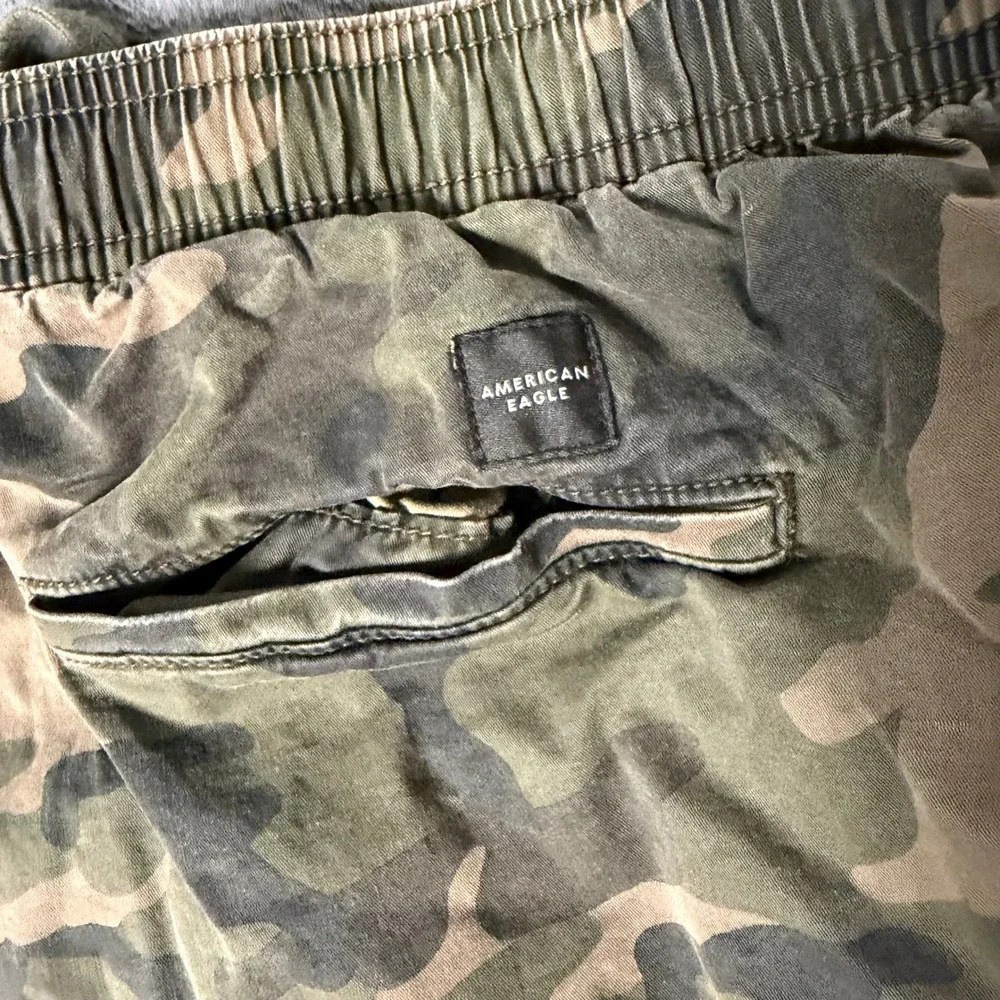 American Eagle Camo Joggers